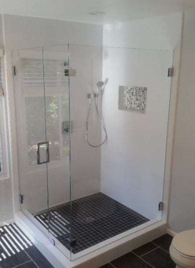 Custom Frameless Shower Enclosures and Shower Doors